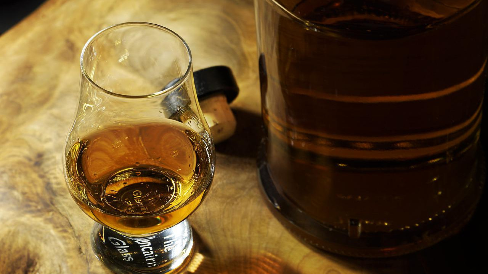 Comment bien déguster une bouteille de rhum ? – brasserie-du-chardon.com